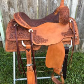 Custom Saddles – The Saddle House