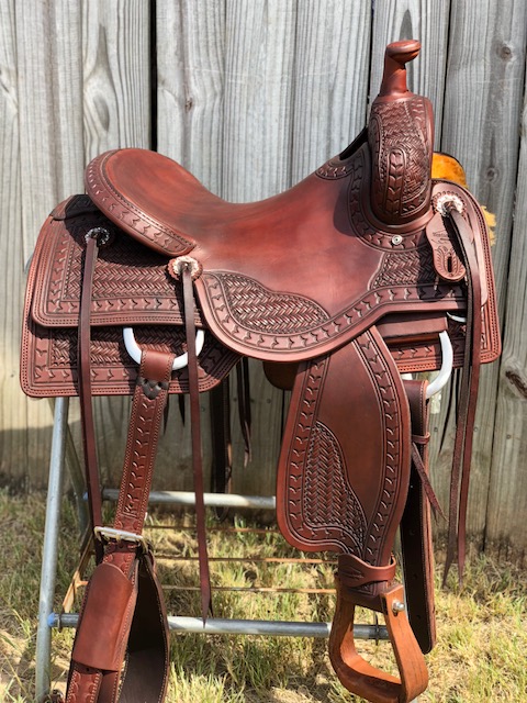 Custom Saddles – The Saddle House