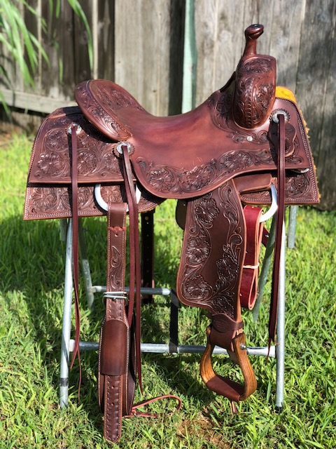 Custom Saddles – The Saddle House
