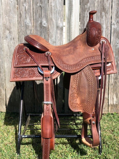 Custom Saddles – The Saddle House