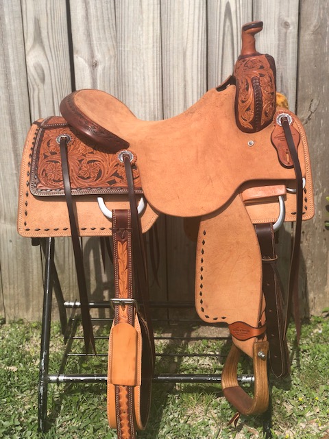 Custom Saddles – The Saddle House