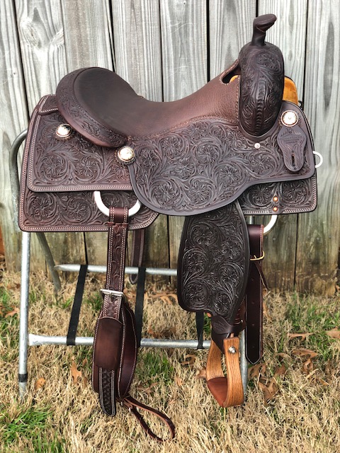 Custom Saddles – The Saddle House