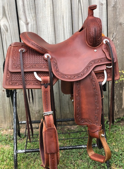 Custom Saddles – The Saddle House