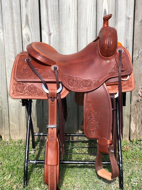 Custom Saddles – The Saddle House