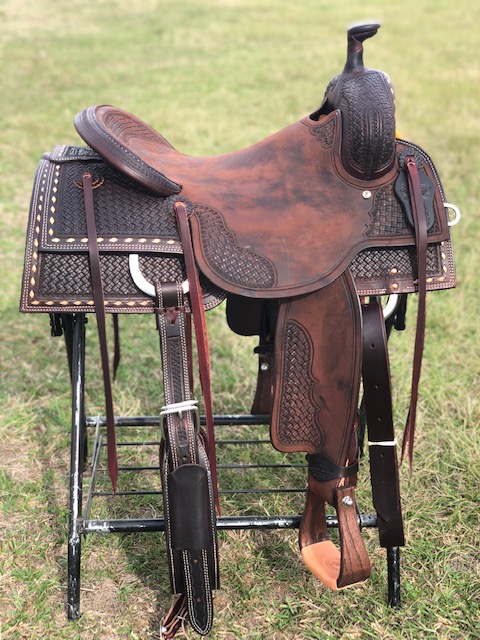 Custom Saddles – The Saddle House