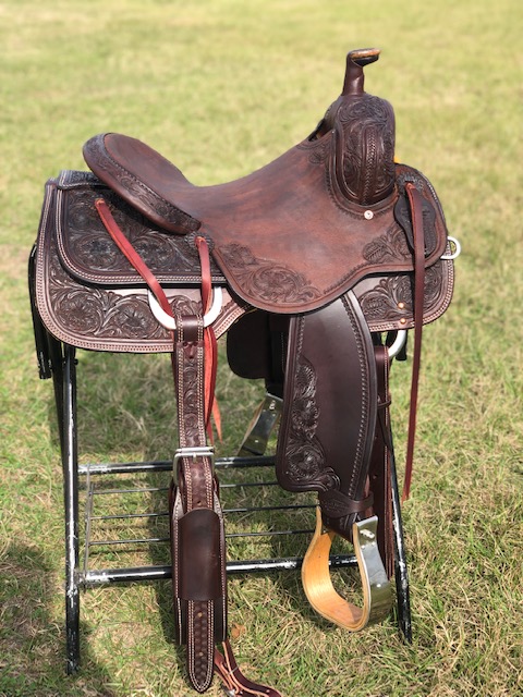 Custom Saddles – The Saddle House