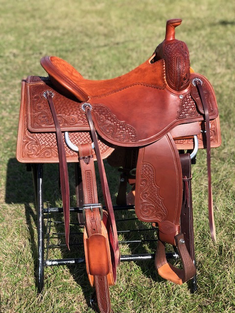 Custom Saddles – The Saddle House