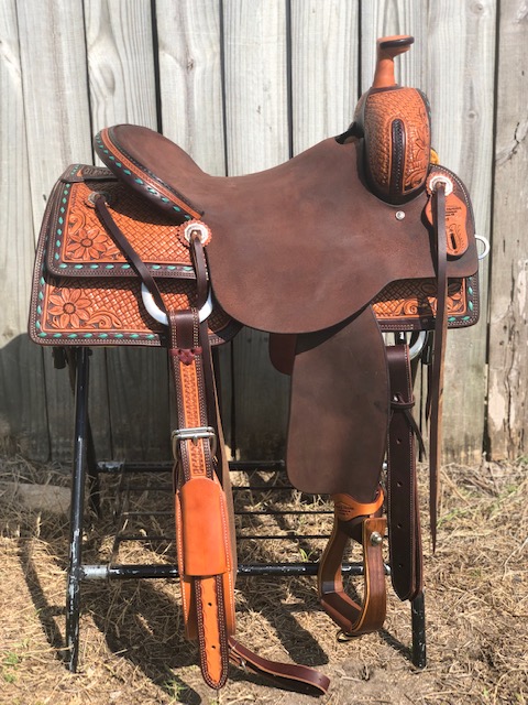 Custom Saddles – The Saddle House