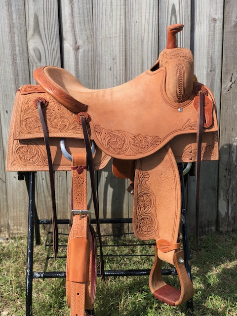 Custom Saddles – The Saddle House