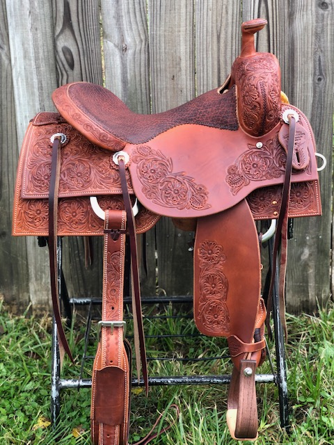 Custom Saddles – The Saddle House